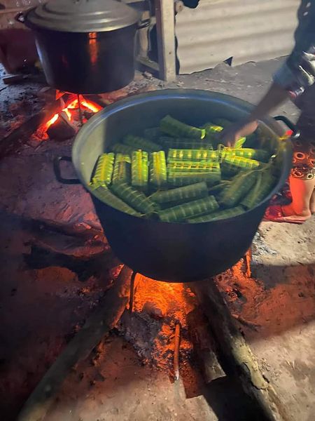 Ấm Lòng Bên Bếp Lửa Hồng